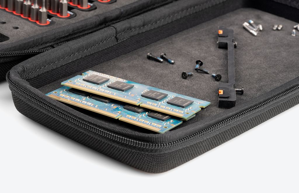4 mm Bit Driver and Bit Set with Case (97-Piece) | TEKTON
