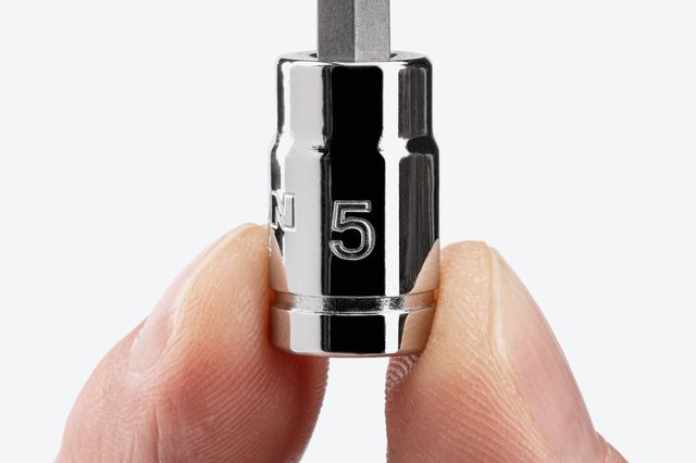 31-Piece 1/4 Inch Drive Hex/Torx Bit Socket Set | TEKTON