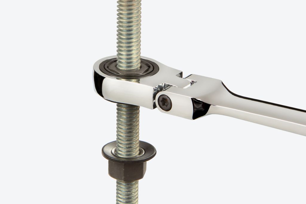 24 mm Flex Ratcheting 6-Point Combination Wrench | TEKTON