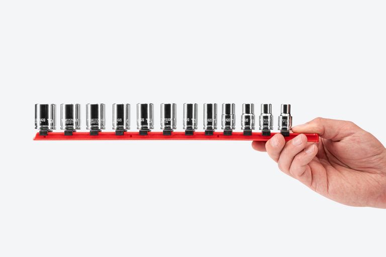 3/8 Inch Drive x 18 Inch Socket Rail, 20 Clips (Red) | TEKTON | USA